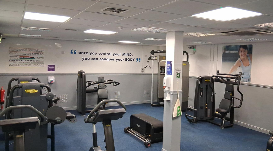 Fearnville Leisure Centre | Active Leeds